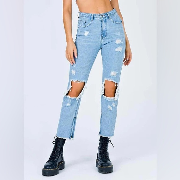 Princess Polly | Jeans | Princess Polly Knee Rip Light Wash Mom Jeans ...